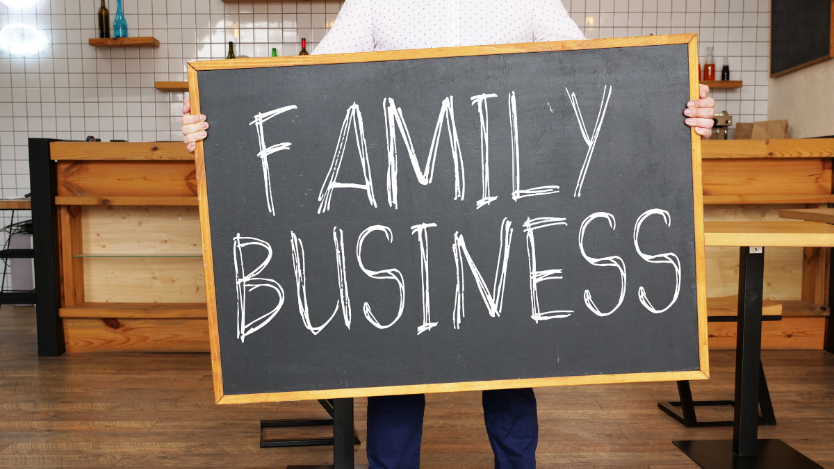 Q&A | Should I support my husband's struggling business? - rich & REGULAR